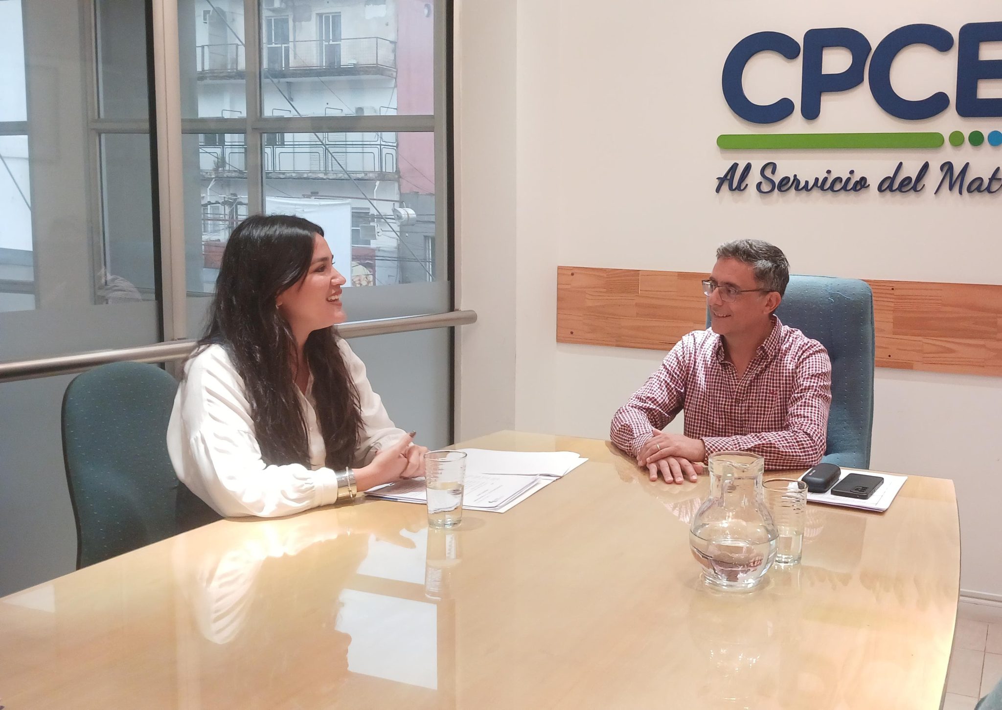 Reunión con la Directora General de Personas Jurídicas y Registro ...